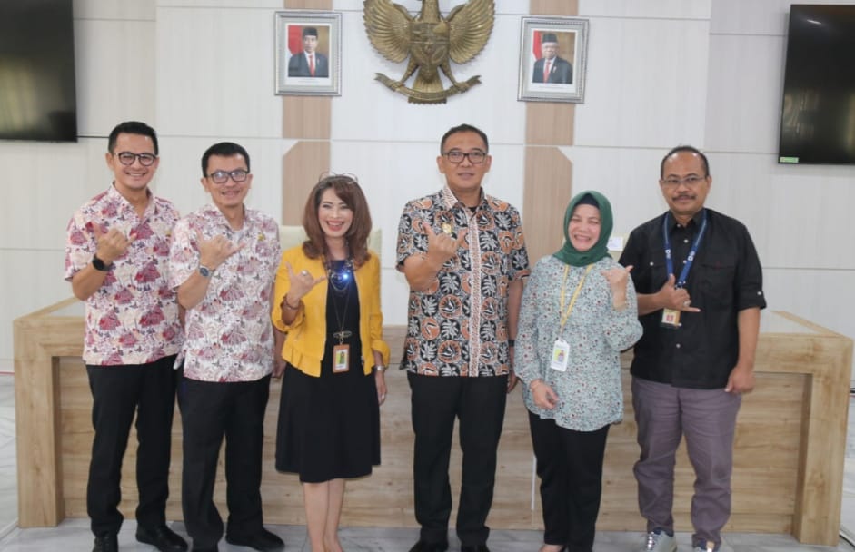 Mudahkan Pelayanan Masyarakat, Pemkab Bogor Perkuat Sinergitas dengan ... Mudahkan Pelayanan Masyarakat, Pemkab Bogor Perkuat Sinergitas dengan ...